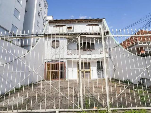 Casa / Sobrado para Venda em Porto Alegre/RS Teresópolis 5 Quartos