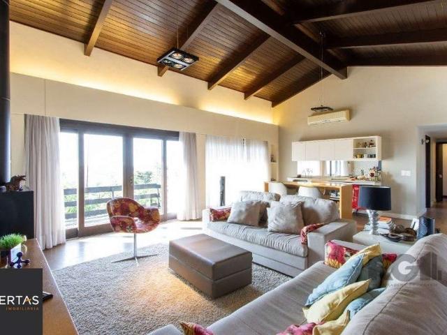 Casa / Sobrado para Venda em Porto Alegre/RS Teresópolis 5 Quartos