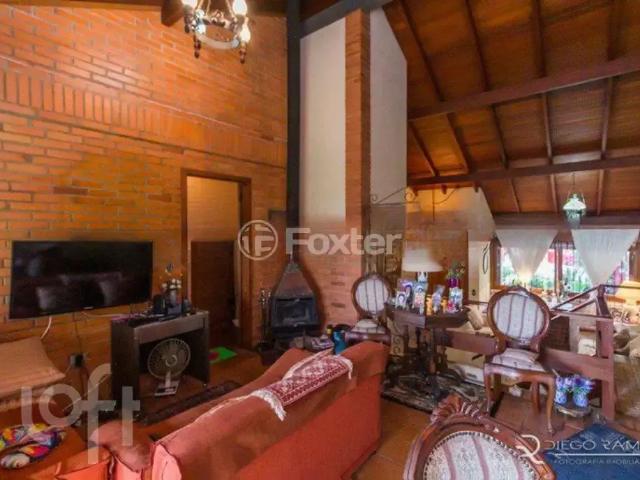 Casa / Sobrado para Venda em Porto Alegre/RS Teresópolis 5 Quartos