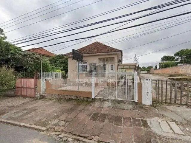 Casa / Sobrado para Venda em Porto Alegre/RS Teresópolis 8 Quartos