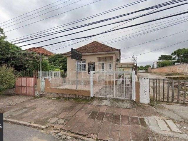 Casa / Sobrado para Venda em Porto Alegre/RS Teresópolis 8 Quartos