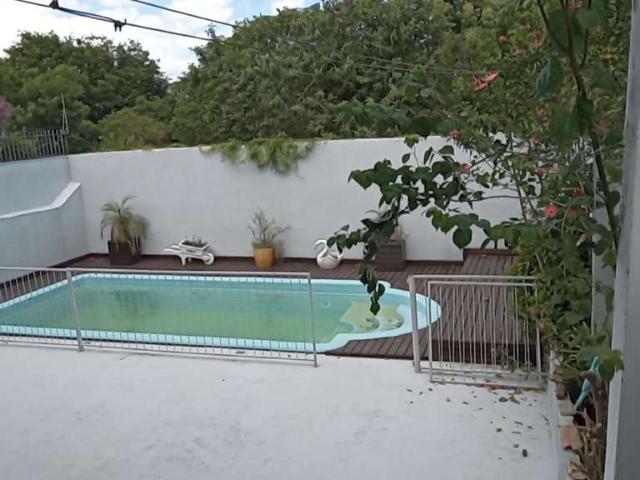 Casa / Sobrado para Venda em Porto Alegre/RS Teresópolis 2 Quartos