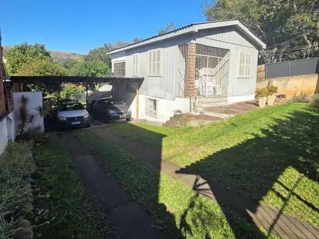Casa / Sobrado para Venda em Porto Alegre/RS Teresópolis 2 Quartos