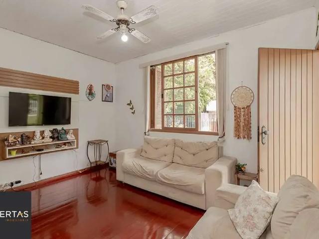 Casa / Sobrado para Venda em Porto Alegre/RS Teresópolis 2 Quartos