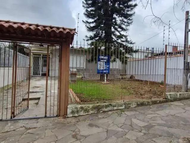 Casa / Sobrado para Venda em Porto Alegre/RS Teresópolis 3 Quartos