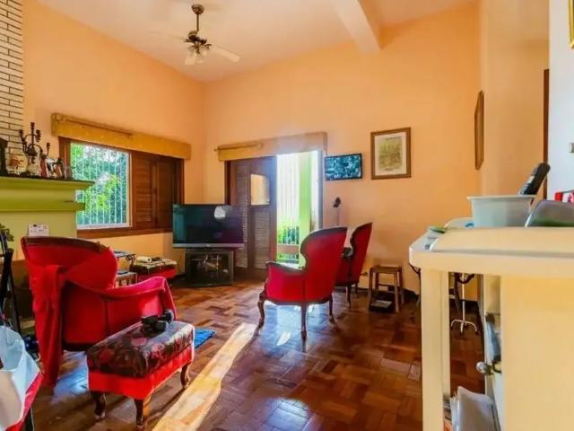 Casa / Sobrado para Venda em Porto Alegre/RS Teresópolis 3 Quartos