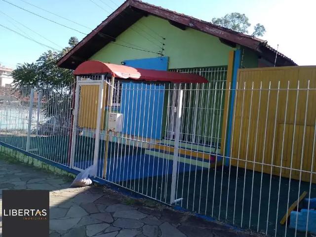 Casa / Sobrado para Venda em Porto Alegre/RS Teresópolis 3 Quartos
