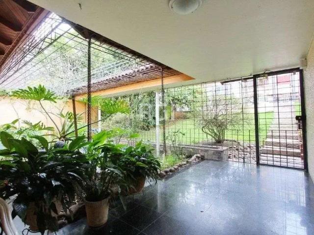 Casa / Sobrado para Venda em Porto Alegre/RS Teresópolis 3 Quartos