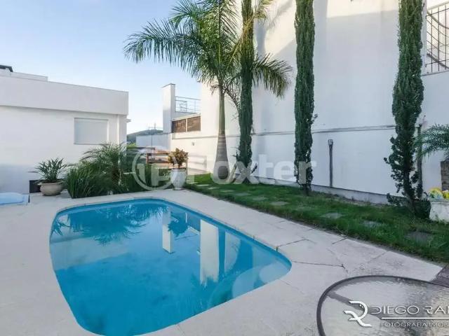 Casa / Sobrado para Venda em Porto Alegre/RS Teresópolis 3 Quartos