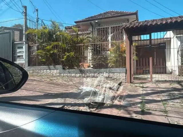 Casa / Sobrado para Venda em Porto Alegre/RS Teresópolis 2 Quartos