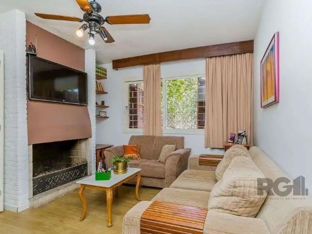 Casa / Sobrado para Venda em Porto Alegre/RS Teresópolis 3 Quartos