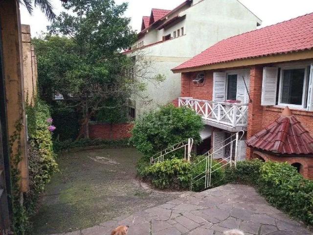 Casa / Sobrado para Venda em Porto Alegre/RS Teresópolis 3 Quartos