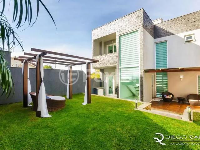 Casa / Sobrado para Venda em Porto Alegre/RS Teresópolis 3 Quartos