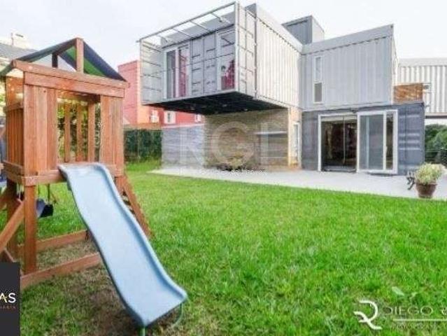Casa / Sobrado para Venda em Porto Alegre/RS Teresópolis 3 Quartos