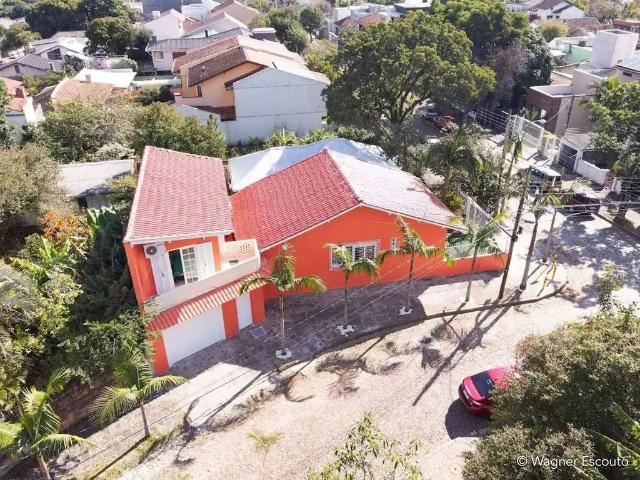 Casa / Sobrado para Venda em Porto Alegre/RS Teresópolis 3 Quartos