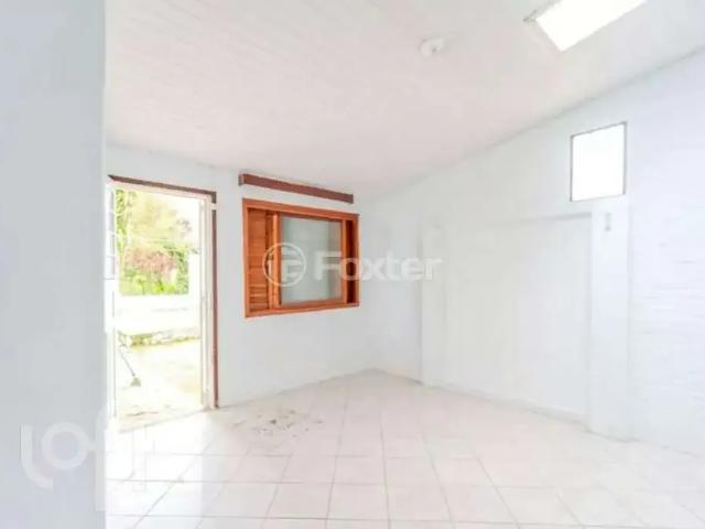Casa / Sobrado para Venda em Porto Alegre/RS Teresópolis 3 Quartos