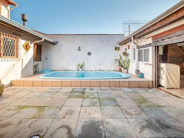 Casa / Sobrado para Venda em Porto Alegre/RS Teresópolis 3 Quartos