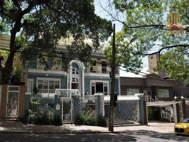 Casa / Sobrado para Venda em Porto Alegre/RS Três Figueiras 4 Quartos