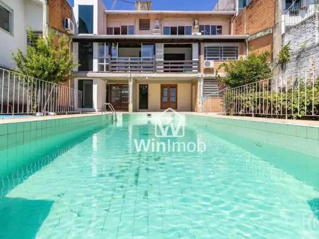 Casa / Sobrado para Venda em Porto Alegre/RS Três Figueiras 4 Quartos