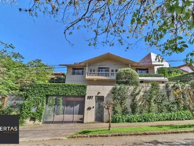 Casa / Sobrado para Venda em Porto Alegre/RS Três Figueiras 4 Quartos