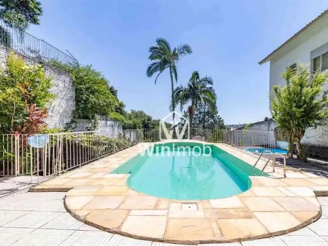 Casa / Sobrado para Venda em Porto Alegre/RS Três Figueiras 4 Quartos