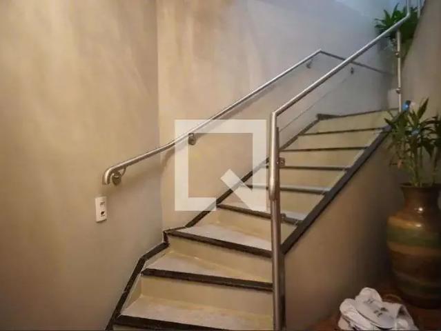 Casa / Sobrado para Venda em Porto Alegre/RS Três Figueiras 8 Quartos