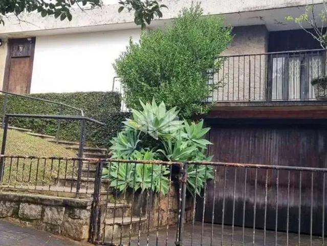 Casa / Sobrado para Venda em Porto Alegre/RS Três Figueiras 2 Quartos