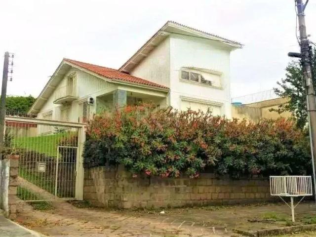 Casa / Sobrado para Venda em Porto Alegre/RS Três Figueiras 3 Quartos