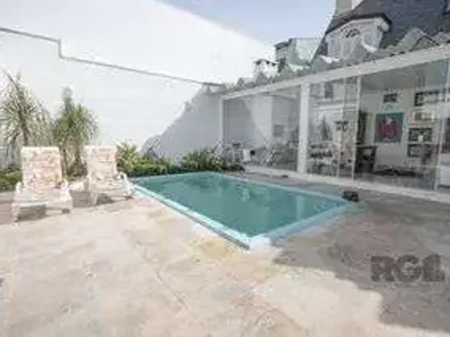 Casa / Sobrado para Venda em Porto Alegre/RS Três Figueiras 3 Quartos