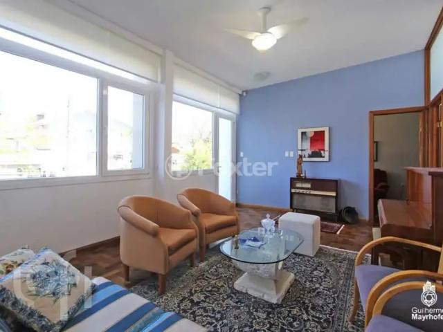 Casa / Sobrado para Venda em Porto Alegre/RS Três Figueiras 3 Quartos