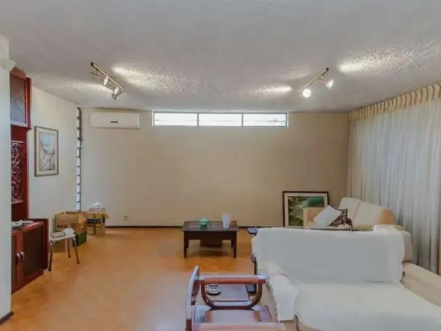Casa / Sobrado para Venda em Porto Alegre/RS Três Figueiras 3 Quartos