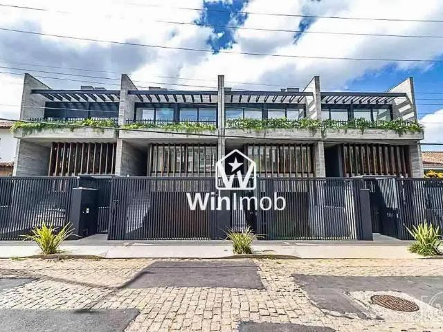 Casa / Sobrado para Venda em Porto Alegre/RS Três Figueiras 3 Quartos
