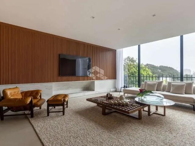 Casa / Sobrado para Venda em Porto Alegre/RS Três Figueiras 3 Quartos