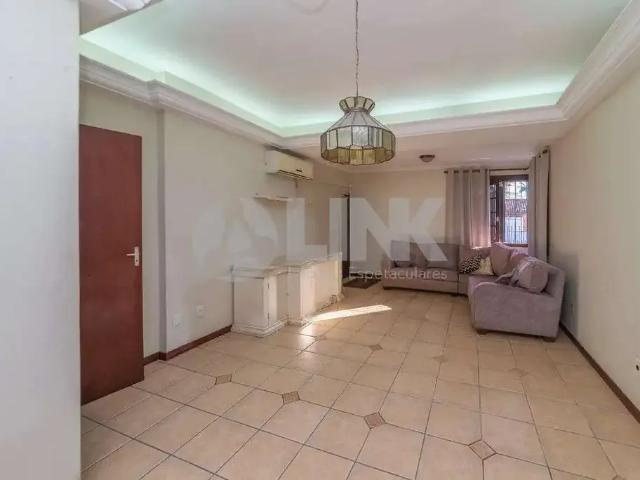 Casa / Sobrado para Venda em Porto Alegre/RS Três Figueiras 3 Quartos