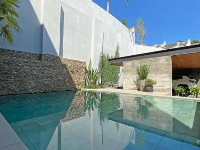 Casa / Sobrado para Venda em Porto Alegre/RS Três Figueiras 3 Quartos