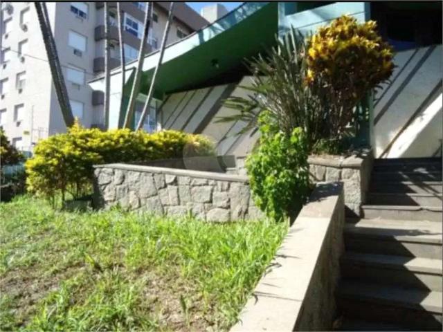 Casa / Sobrado para Venda em Porto Alegre/RS Três Figueiras 3 Quartos