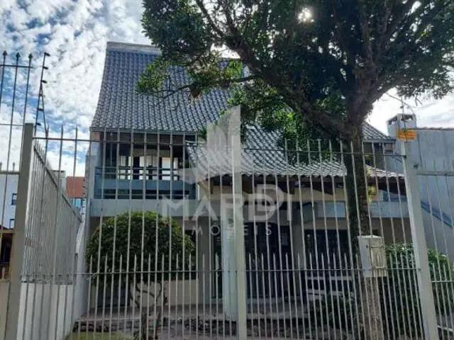 Casa / Sobrado para Venda em Porto Alegre/RS Tristeza 4 Quartos
