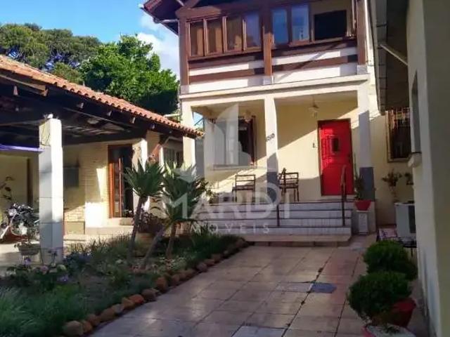 Casa / Sobrado para Venda em Porto Alegre/RS Tristeza 4 Quartos