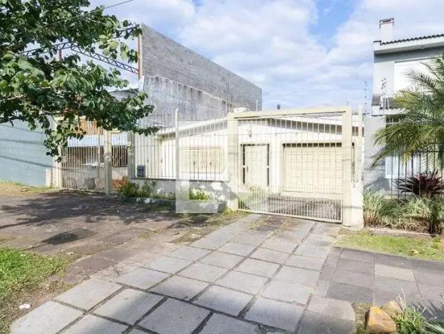Casa / Sobrado para Venda em Porto Alegre/RS Tristeza 4 Quartos