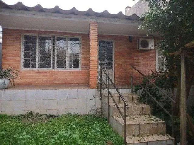 Casa / Sobrado para Venda em Porto Alegre/RS Tristeza 4 Quartos