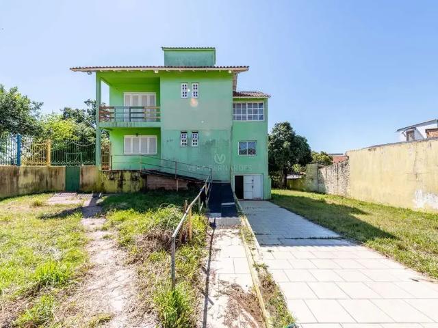 Casa / Sobrado para Venda em Porto Alegre/RS Tristeza 4 Quartos