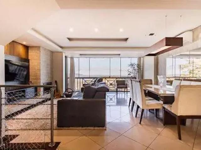 Casa / Sobrado para Venda em Porto Alegre/RS Tristeza 4 Quartos