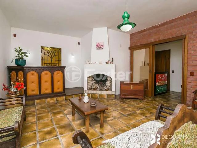 Casa / Sobrado para Venda em Porto Alegre/RS Tristeza 4 Quartos