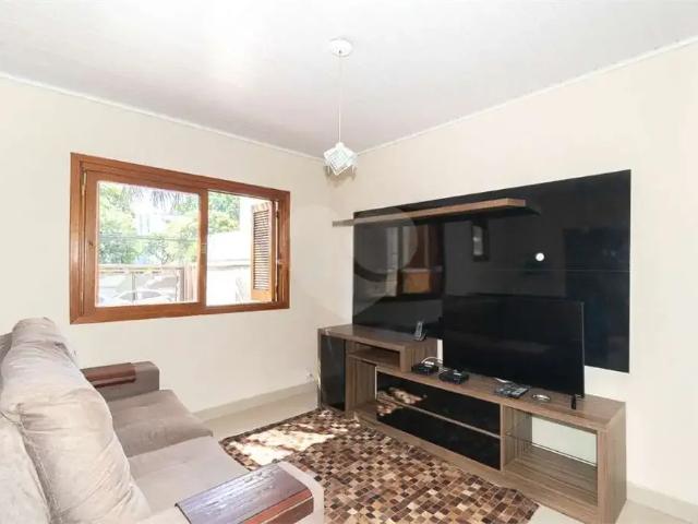 Casa / Sobrado para Venda em Porto Alegre/RS Tristeza 4 Quartos