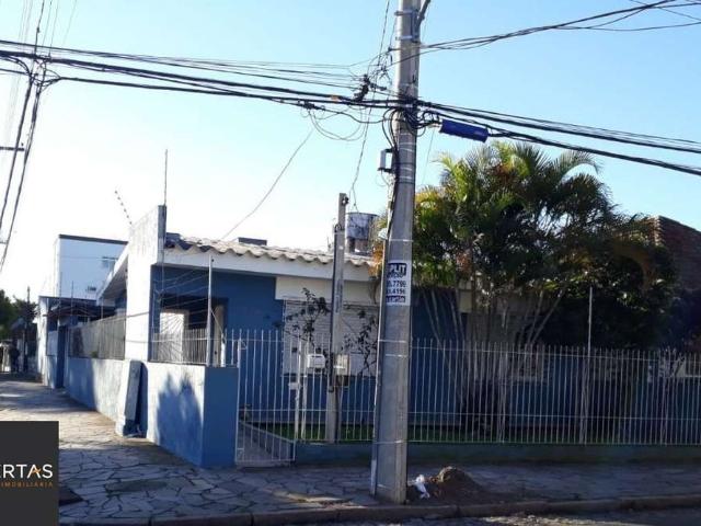 Casa / Sobrado para Venda em Porto Alegre/RS Tristeza 4 Quartos