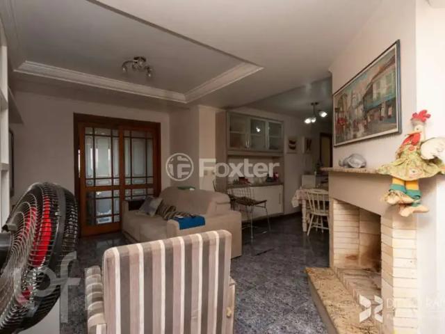 Casa / Sobrado para Venda em Porto Alegre/RS Tristeza 4 Quartos