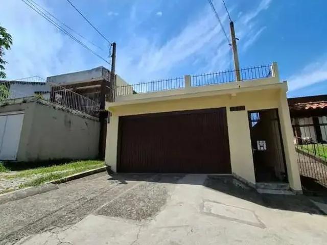 Casa / Sobrado para Venda em Porto Alegre/RS Tristeza 4 Quartos