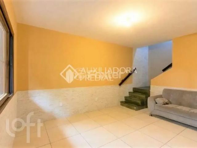 Casa / Sobrado para Venda em Porto Alegre/RS Tristeza 4 Quartos