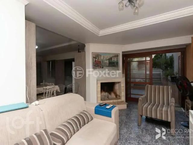Casa / Sobrado para Venda em Porto Alegre/RS Tristeza 4 Quartos