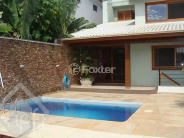 Casa / Sobrado para Venda em Porto Alegre/RS Tristeza 5 Quartos